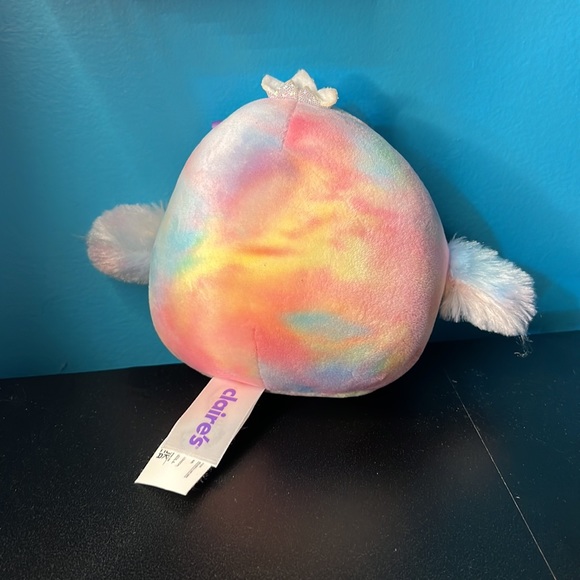 Squishmallows | Toys | Claires Exclusive Kellytoy Squishmallow Louisa ...